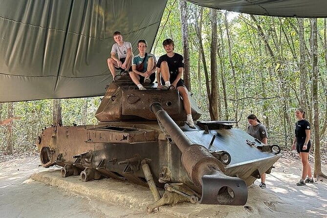 2 Day Amazing Ho Chi Minh Mekong Delta Cu Chi Tunnel - Exploring Day 1: From War Tunnels to City Landmarks