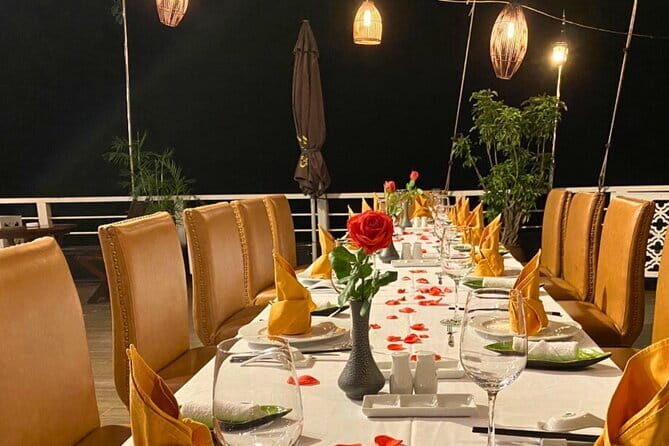 2 Day Bai Tu Long Bay Tour with Kayaking and Hiking - The Breakdown: A Day-by-Day Look at Your Experience