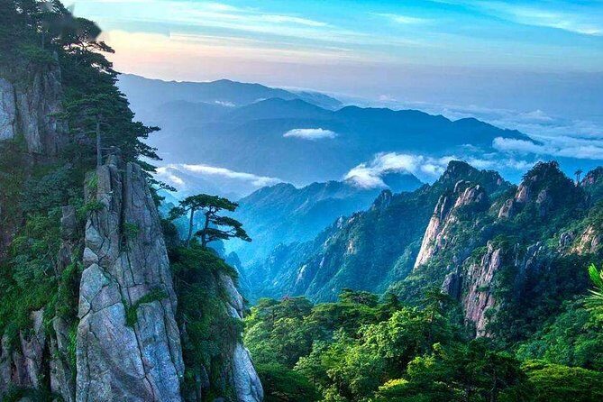 2-Day Huangshan and Hongcun Village Private Tour from Hangzhou by Bullet Train - Exploring Huangshan: A Closer Look at the Itinerary