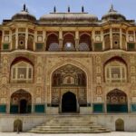 2-Day Private Jaipur City Sightseeing Tour with Three Forts - Day 2: Iconic Landmarks and Fortress Views