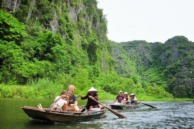 2-Day Tour Hoa Lu - Tam Coc - Mua Cave - Cuc Phuong - Galaxy Cave - An In-Depth Look at the 2-Day Ninh Binh Adventure