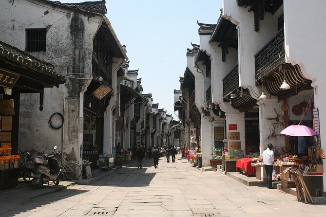 2-Day Tour Private Huangshan Yellow Mountain Tour from Shanghai - Practical Tips and Considerations