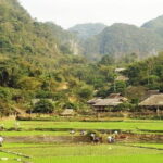 2 Days 1 Night Discovery Mai Chau Hidden Valley Classic Tour - Transportation and Group Size: Comfort and Connection
