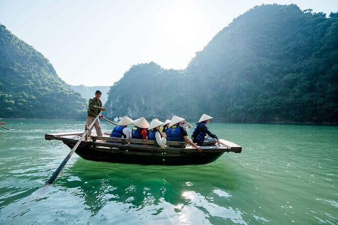 2 Days and 1 Night Lan Ha Bay Adventure from Hanoi - Who Should Consider This Tour?