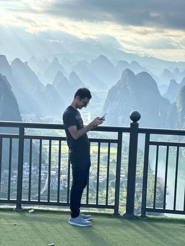 2 Days Guilin & Yangshuo Private Tour - Day Two: Scenic Highlights and Local Life