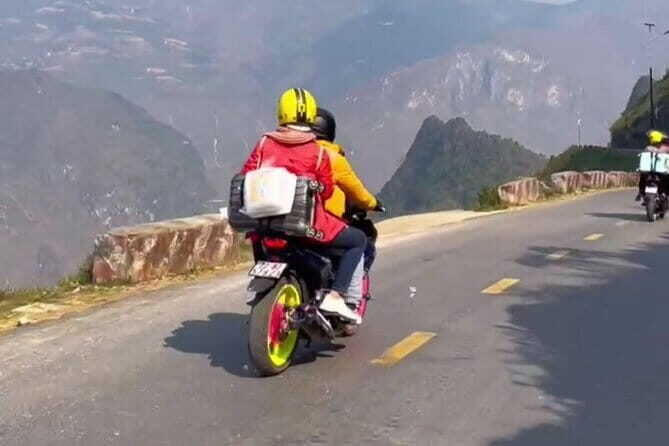 2 Days Loop Motorbike Experience in Ha Giang City - Day 1: From Ha Giang to Dong Van via Pac Sung and Quan Ba