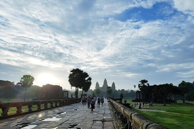 2 days private tour: Angkor sunrise, Banteay Srei, Kulen mountain, Beng Mealea - Transportation, Timing, and Flexibility