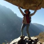 2 Days Tiger Leaping Gorge Hiking Tour by public coach - Exploring the Itinerary in Detail