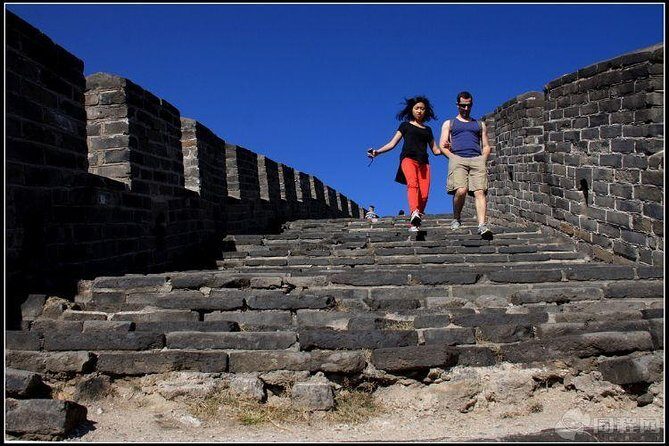 2 Days Tour of Xian & Beijing via Train: Terracotta Warriors & Great Wall - Practical Aspects: What Does the Tour Offer?