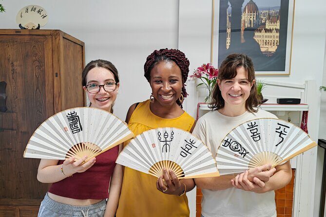 2-Hour Chinese Calligraphy with an Artist in Shanghai, China - An In-Depth Look at the Calligraphy Workshop