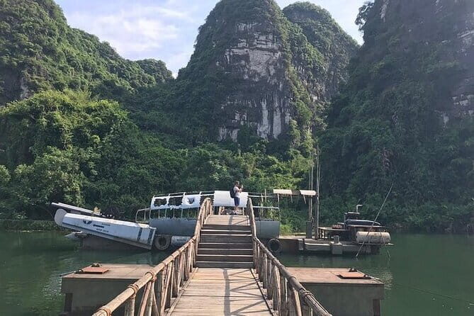 2D1N | Ninh Binh (Hoa Lu, Tam Coc, Mua Cave , Bai Dinh, Trang An) - The Value of This Ninh Binh Tour