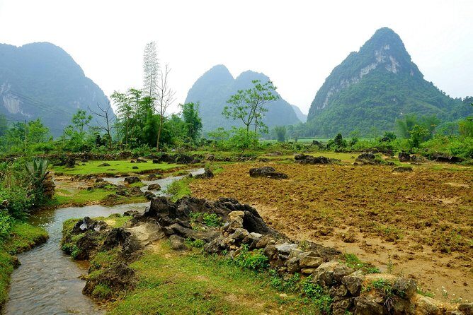 3-Day Ba Be Lake - Ban Gioc Waterfall Private Tour - Day 2: Waterfalls, Caves, and Scenic Drives