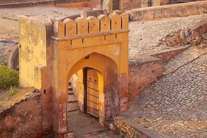 3 - Day Private Golden Triangle Tour : Delhi, Agra,and Jaipur - Day 3: Discovering Jaipur’s Royal Heritage