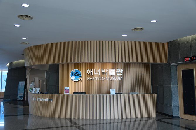 3-Day Private Tour of Jeju Island Including Nanta Show - Day 3: The Island’s East – Natural Marvels & Cultural Heritage