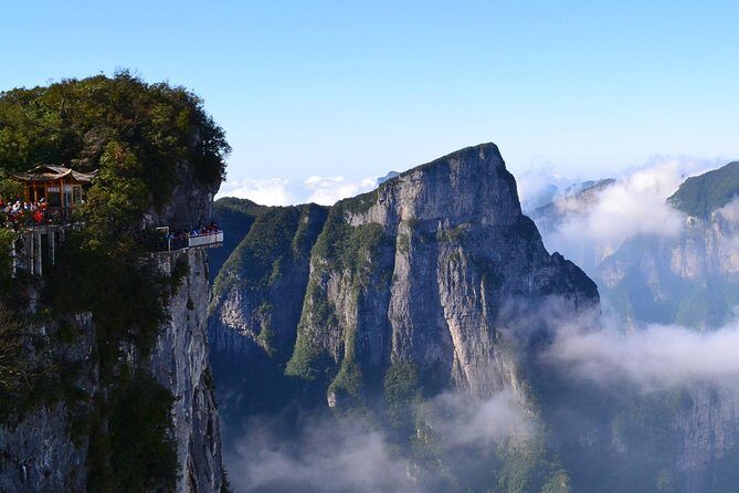 3-Day Private Zhangjiajie Discovery Tour with Glass Bridge - Who Should Consider This Tour?