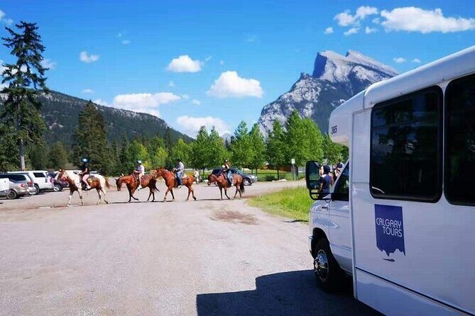 3-Day Rockies Classic Tour (Yoho & Jasper National Park) - Transport, Accommodation, and Overall Value