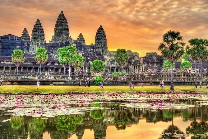 3-Day tour with with All major Temple, Banteay Srei + Floating Village - Authenticity and Authentic Experiences