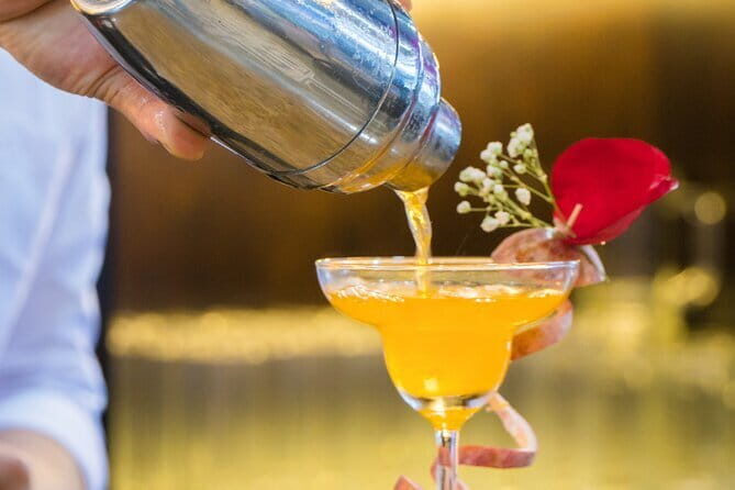 3 Days 2 Nights Lan Ha Bay Odyssey with Mercury Cruise from Hanoi - Day 2: Morning Tai Chi and Viet Hai Village