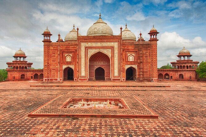 3 Days Private Golden Triangle Tour: Delhi, Agra And Jaipur From Delhi - Day 2: The Iconic Taj Mahal and Beyond
