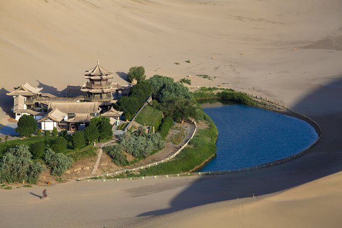 3-Night Private Tour to Dunhuang and Jiayuguan - Day 2: The Marvels of Dunhuang – Mogao Caves and Crescent Moon Spring