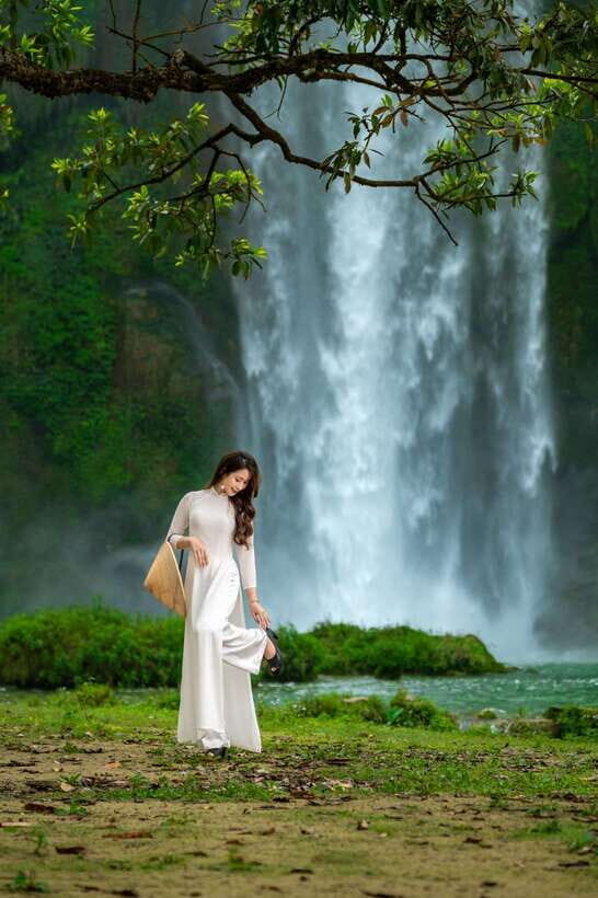 3 nights 2 days trip Ban Gioc Waterfall - Angel Eye Mountain - Day 2: Nature, Caves, and Cultural Treasures