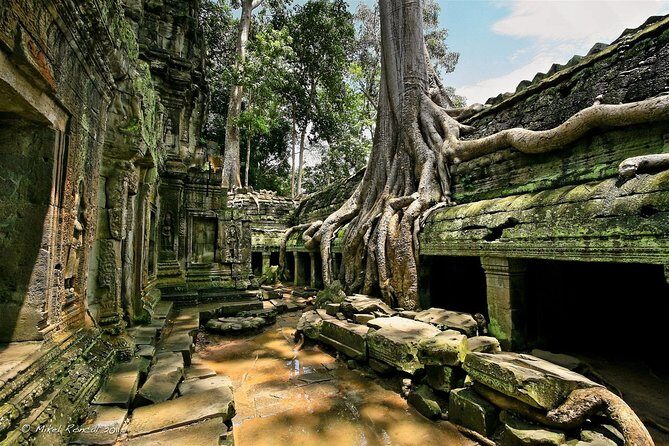 4-day Phnom Penh Siem Reap Angkor temples Floating village - FAQs