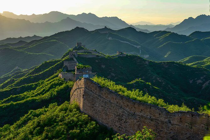 4-Day Private Tour of Beijing: Great Wall, Forbidden City, Tiananmen Square and Peking Duck Dinner - Who Should Consider This Tour?