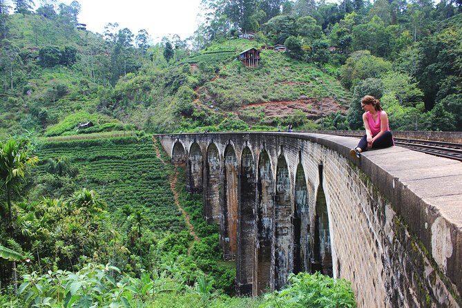 4 Day Tour to Kandy Nuwara Eliya Ella & Udawalawe Safari From Negombo - Day 2: From Nuwara Eliya’s Green Hills to Ella’s Elevations