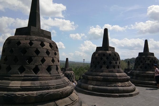 4 Day Yogyakarta Merapi Borobudur - PRIVATE Tour with GUIDE - Day 1: Arrival, Relaxation, and Local Vibes