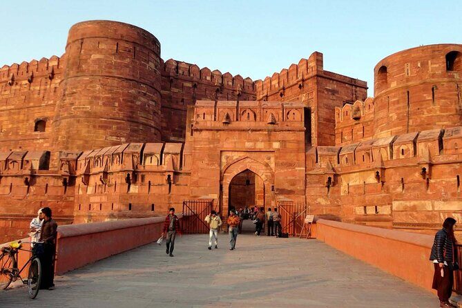 4 Days Private Golden Triangle Tour : Delhi Agra Jaipur - FAQs