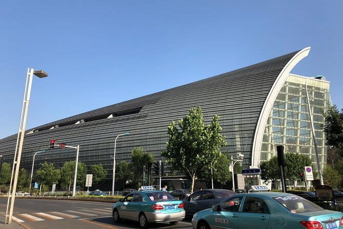 4-Hour Tianjin Shore Excursion to Porcelain House with Bullet Train Experience - Strolling Through Tianjin’s Trendy Pedestrian Streets