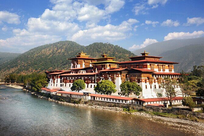 4 Nights Best of Bhutan tour - Discovering Bhutan: An In-Depth Review