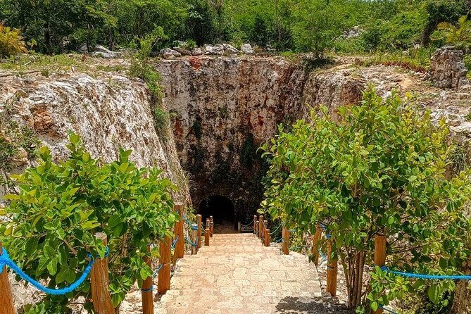 4 Santa Barbara Cenotes with Lunch from Merida Private - Transportation & Duration: Practical Details