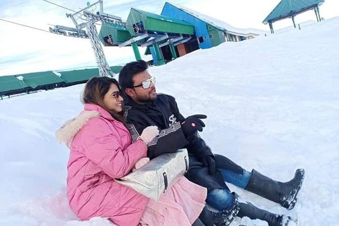 5-Days Kashmir tour includes Accommodation and Private Transportation - Pahalgam: Wildflower Meadows and Candlelit Memories