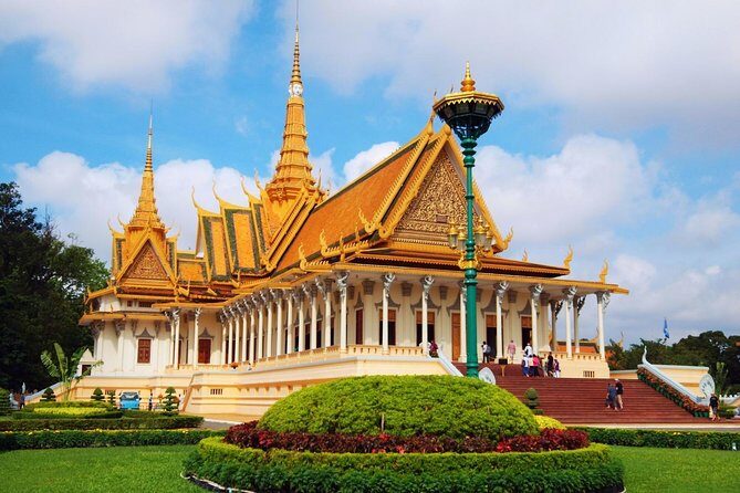 5 Days Private Guide Tour Phnom Penh to Siem Reap included domestic flight - A Detailed Look at the Itinerary