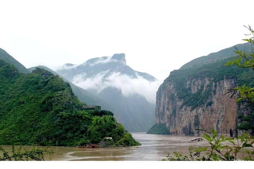 5D4N Yangtze River: Yichang to Chongqing by Victoria Sabrina - What Sets This Cruise Apart?
