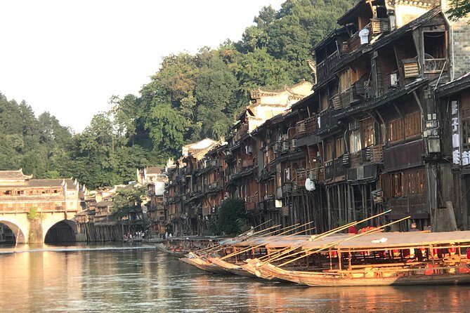 6 Days Western Hunan In-depth Tour-Nature&Culture Experience5-star hotel - Exploring Zhangjiajie’s National Forest Park