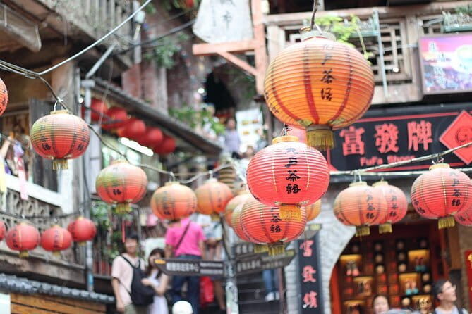 6 Hours Private Charter from Taipei in Shifen and Jiufen - What the Tour Really Means for You