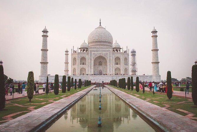 6 Nights 7 Days Golden Triangle Tour Package Discover Taj Mahal - Day 4: Agra to Jaipur with Fatehpur Sikri
