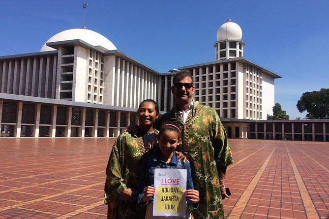 8 Hours Jakarta Private City Tour - (All Tourist Attractions) - What to Expect: A Thorough Breakdown of the Itinerary