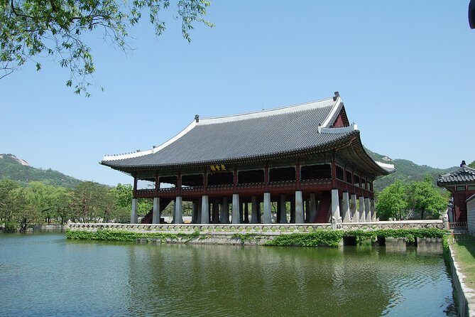 8 Hours Private tour with top attractions in Seoul - Why This Tour Delivers Value