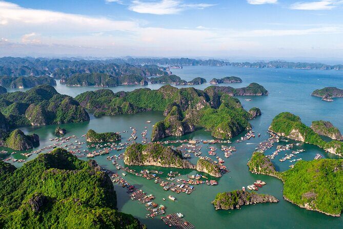 9-Day Vietnam Private Tour to Ho Chi Minh, Hoi An, Hue, Hanoi and Ha Long Bay - Hue: Imperial City and Tombs