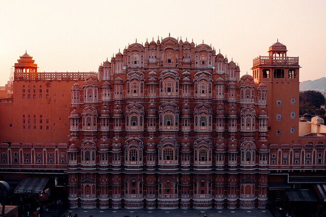 A Day in Jaipur with Custom Tours India - Key Points