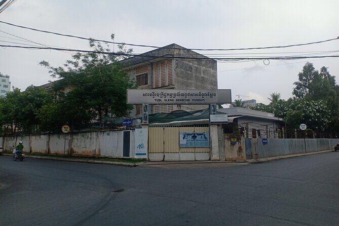 A Day Trip Sightseeing of Phnom Penh With Private Tour Guide - Who Will Love This Tour?