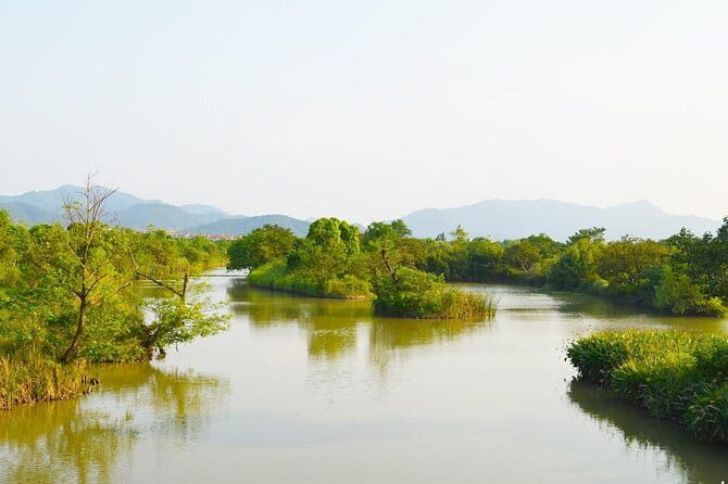 A Depth-Tour to Explore Xixi Wetland Park including Fishing experience - Detailed Breakdown of the Tour Experience