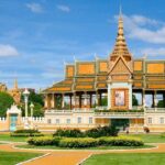 A Glimpse of Phnom Penh 3 days 2 nights tour - Day 1: The Grand Welcome and Royal Grandeur