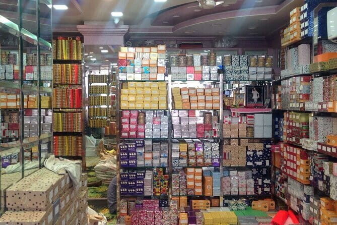 A Trail Of Temples And Traditions In Jaipur With Dinner - Early stops at Choti Chopar and the Vishnu Temple