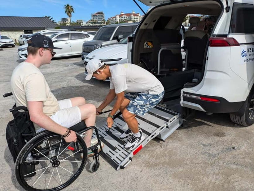 a trip to Jeju Island in a wheelchair (WHEELCHAIR TOUR) - Visiting UNESCO and Natural Wonders