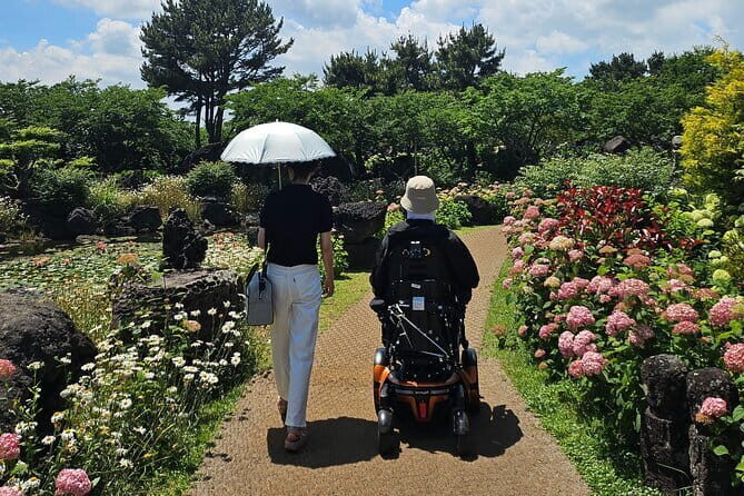A wheelchair-friendly trip west of Jeju - Authentic Experiences and Practical Insights