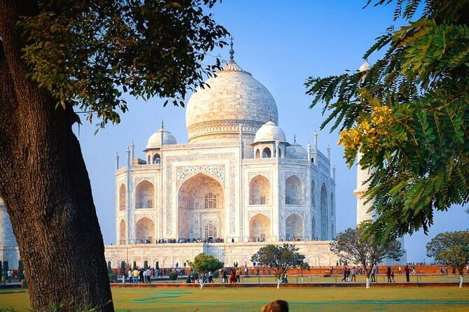 Access to the Taj Mahal skipping the Queue - Taj Mahal Tickets - A Balanced Look at the Drawbacks